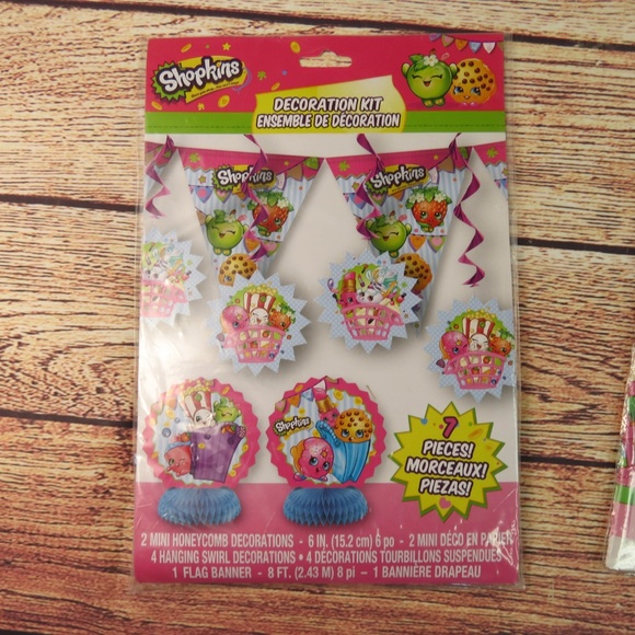 Shopkins | Party Supplies | Shopkins Party Decorating Kit Plates ...